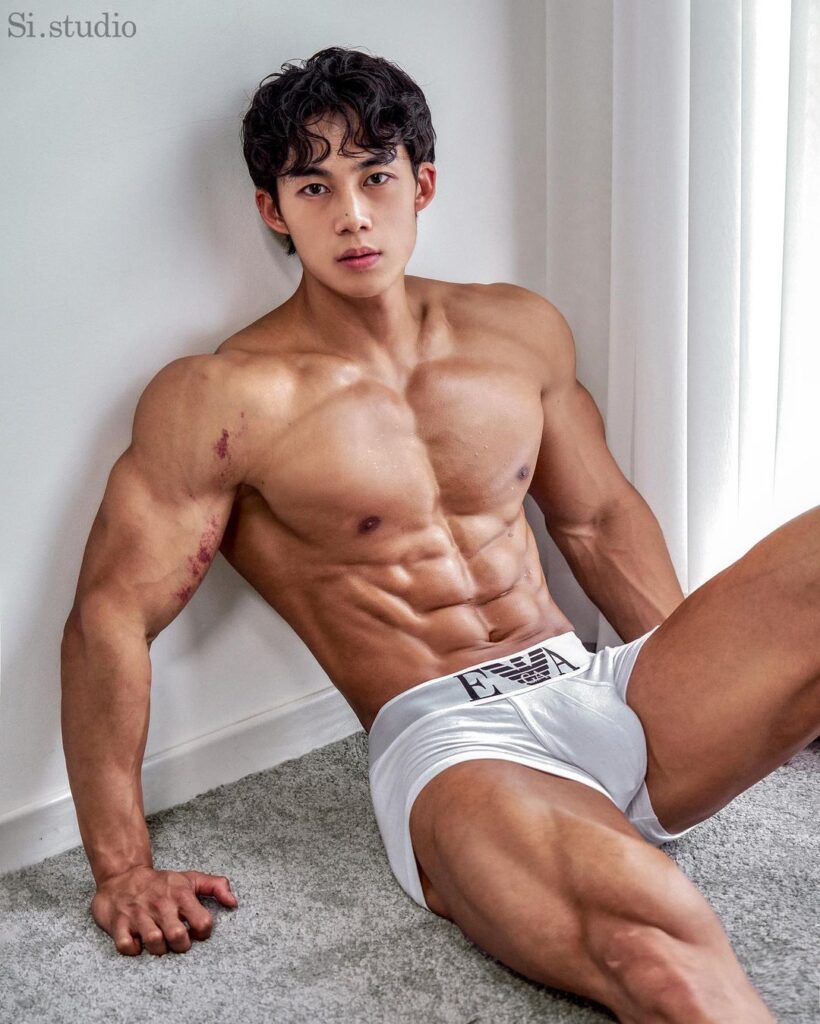 Kim Nam Wook นักเพาะกายชาวเกาหลีสุดแซ่บจากแดนกิมจิ