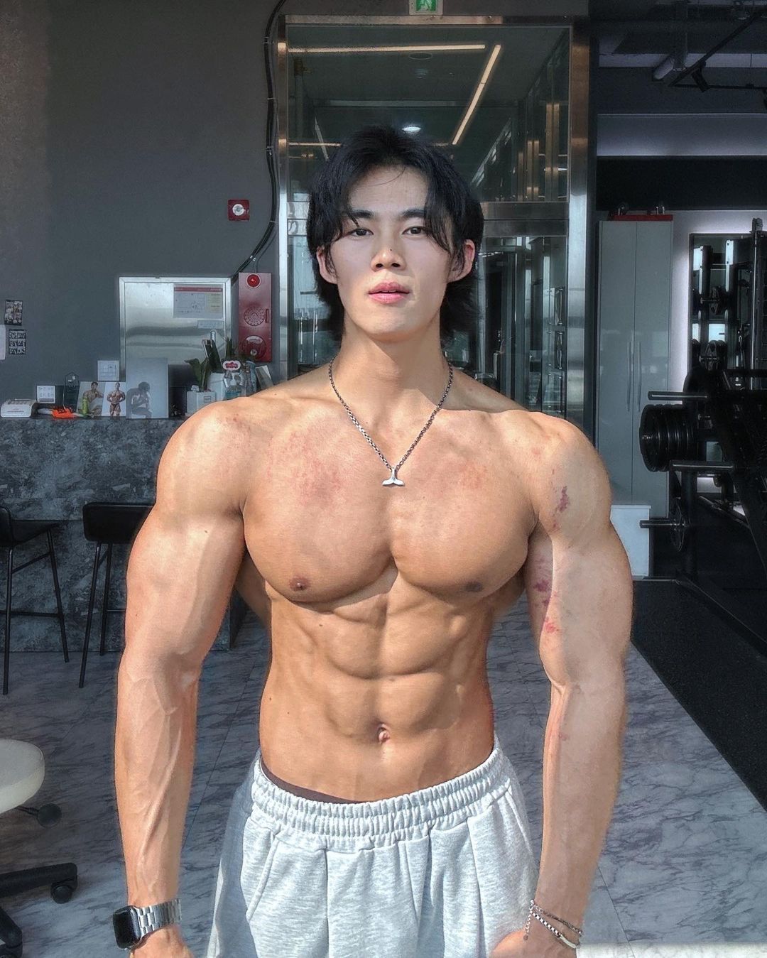 Kim Nam Wook นักเพาะกายชาวเกาหลีสุดแซ่บจากแดนกิมจิ