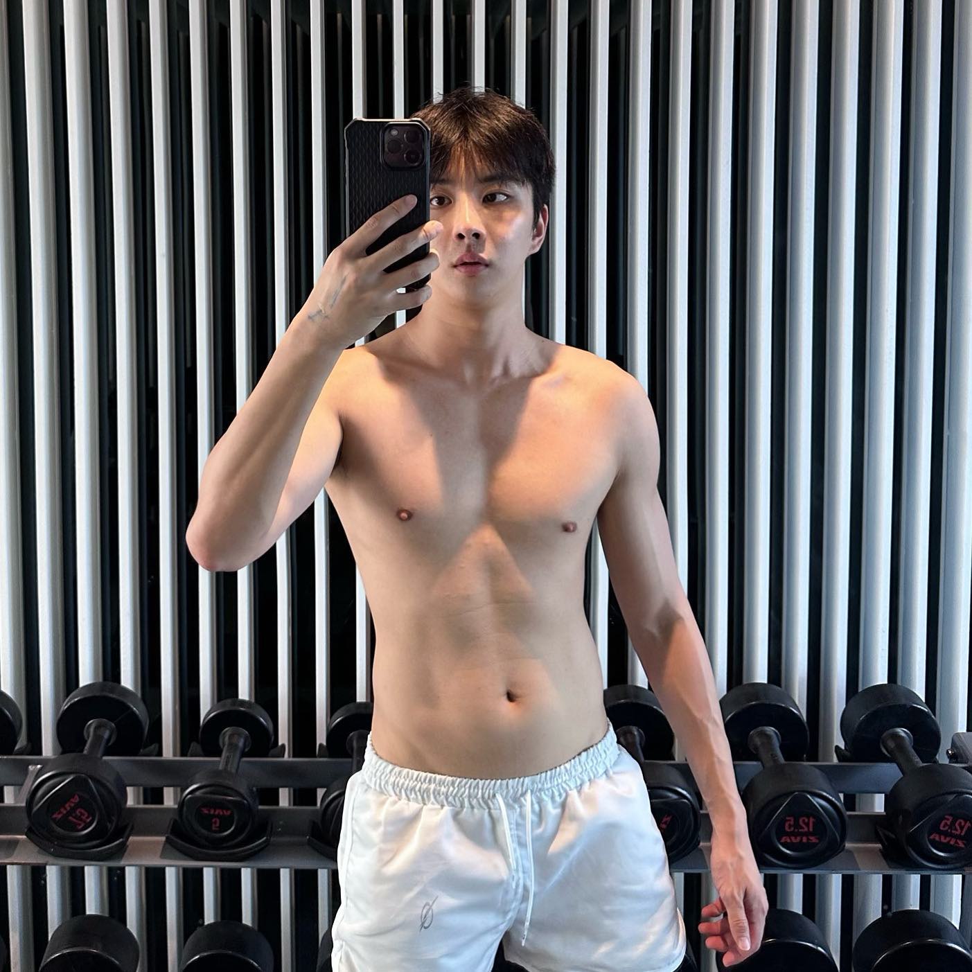 Yang Dongwon ยูทูปเบอร์ชาวเกาหลี หนุ่มหล่อ หน้าใส สไตล์โอปป้า