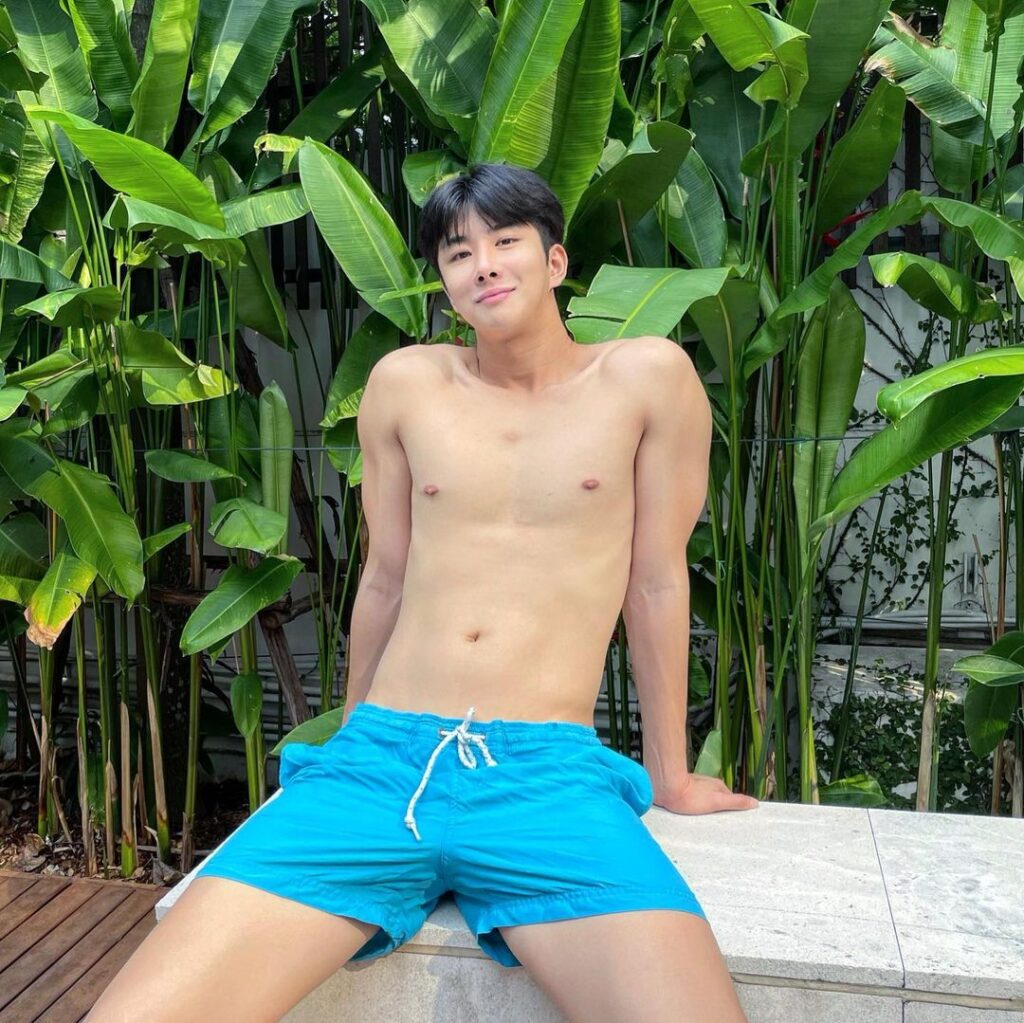 Yang Dongwon ยูทูปเบอร์ชาวเกาหลี หนุ่มหล่อ หน้าใส สไตล์โอปป้า