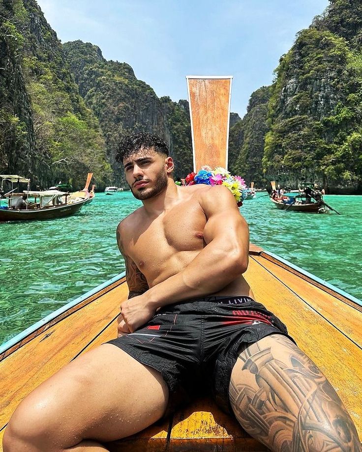 Fit Narad เจ้าพ่อ Onlyfans ที่มีชื่อเสียงโด่งดังมาถึงประเทศไทย