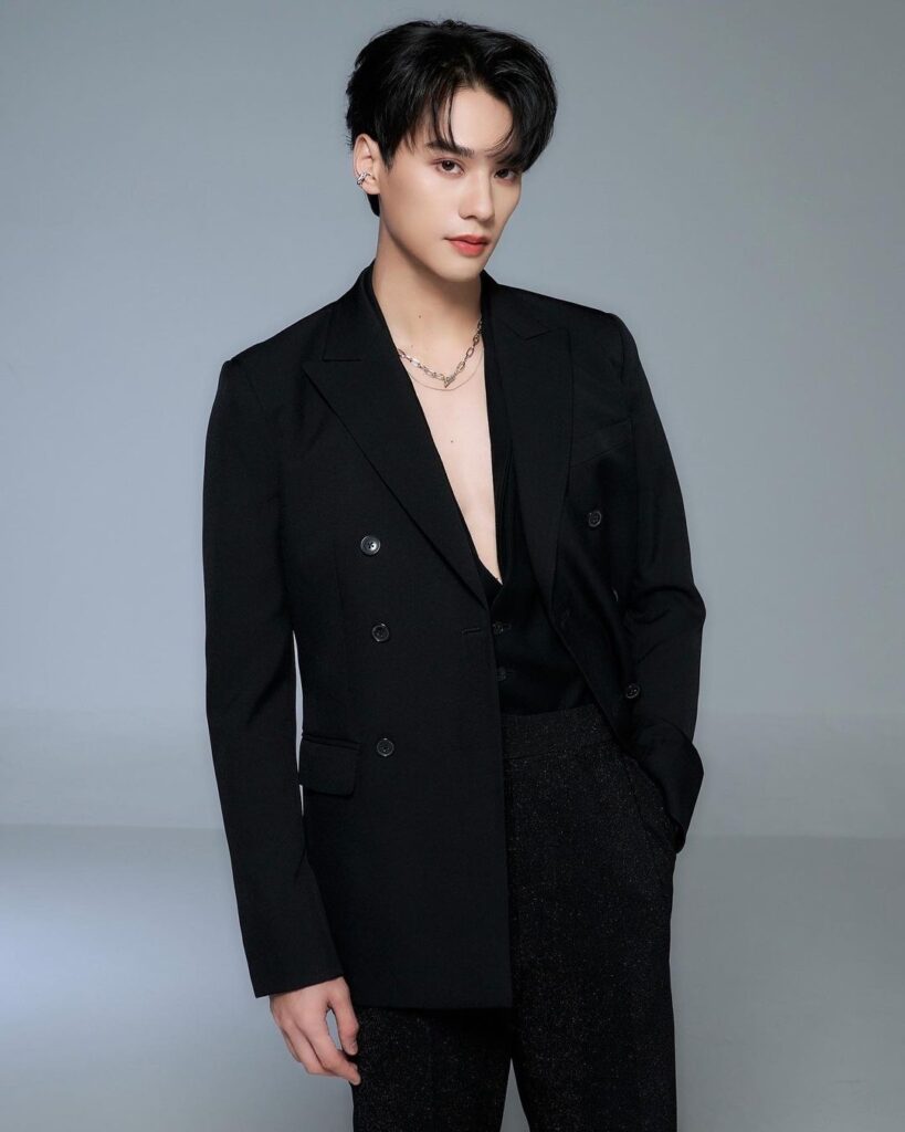 เก่ง หฤษฎ์ ครูฝึกสอนสุดหล่อ พระเอกซีรีส์วายที่จะมาเป่าคาถาให้คนหลง